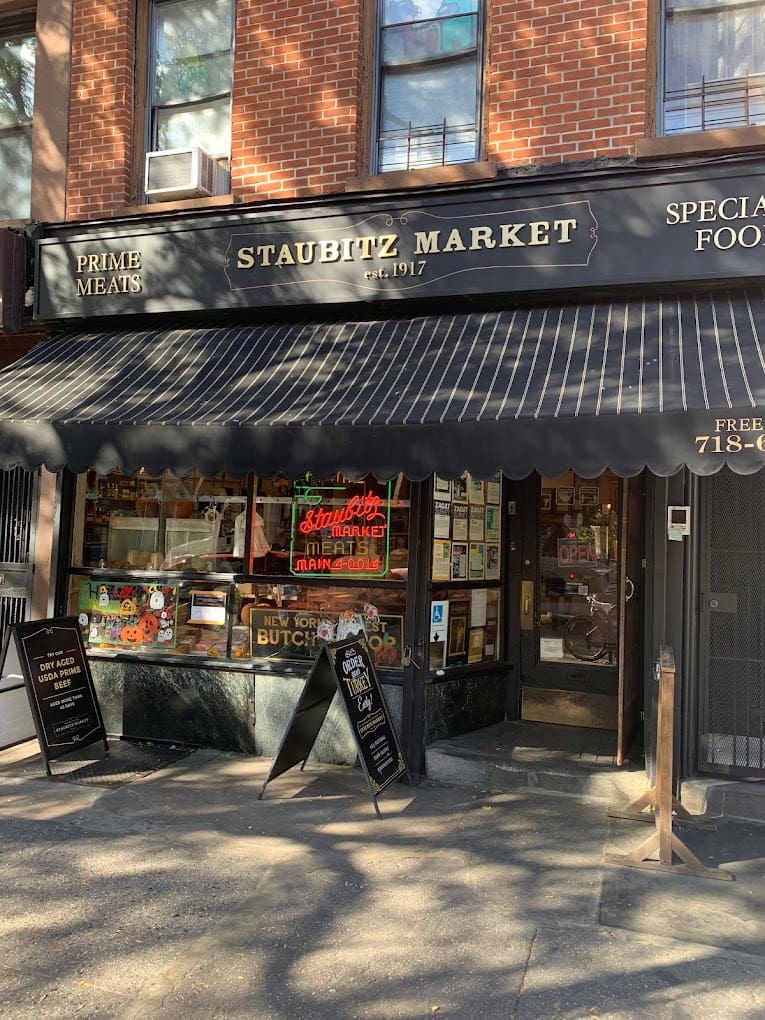 Staubitz Market May Be on the Verge of Closing - Apple Eats