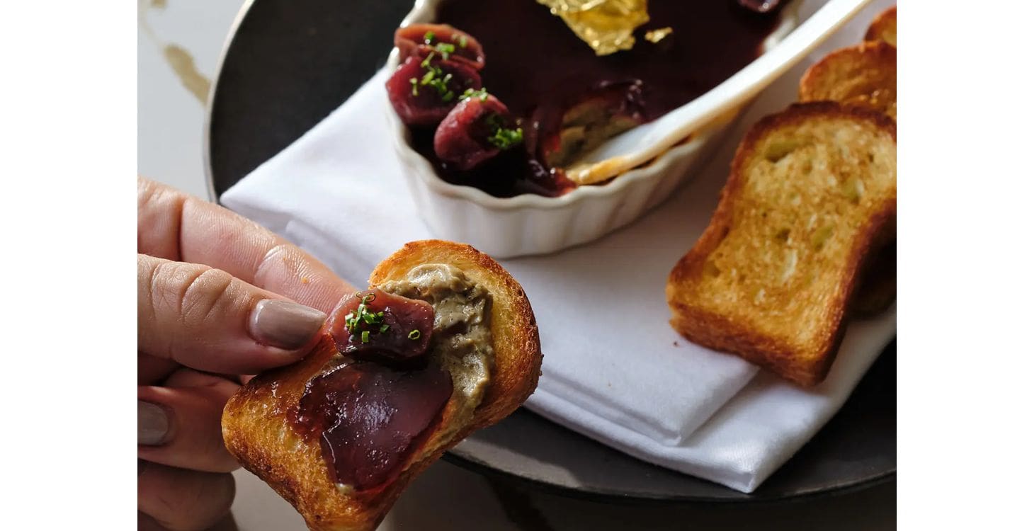 Wegman's Ritzy New Restaurant Opens; Grand Army Bar Turns 10 - Apple Eats